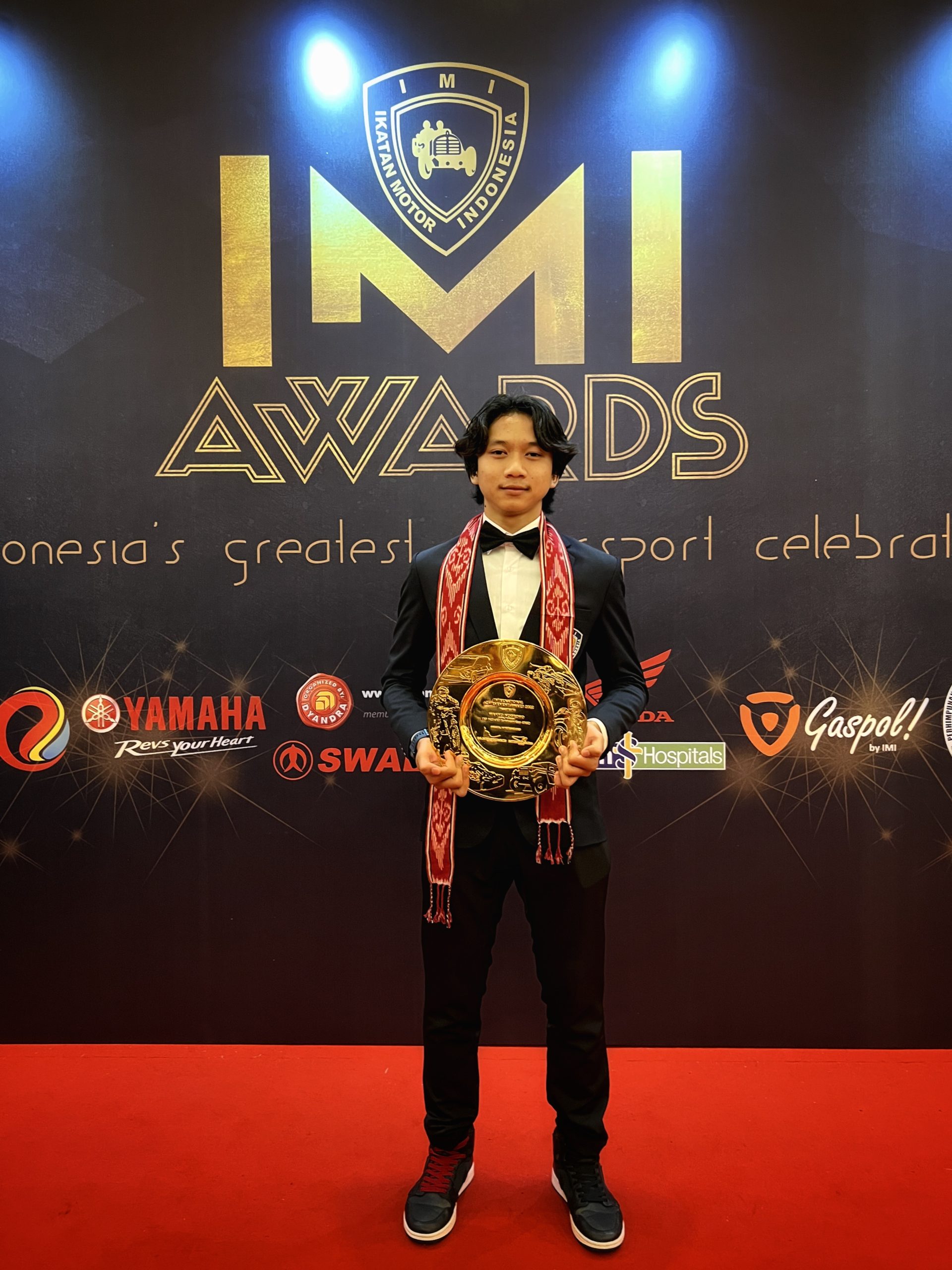 Penghargaan Dari IMI Untuk Yamaha Racing Indonesia - TMCBlog.com