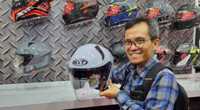 KYT Resmi Rilis Helm TTR-JET di IIMS 2024 . . Mulai Rp 950 ribu ...