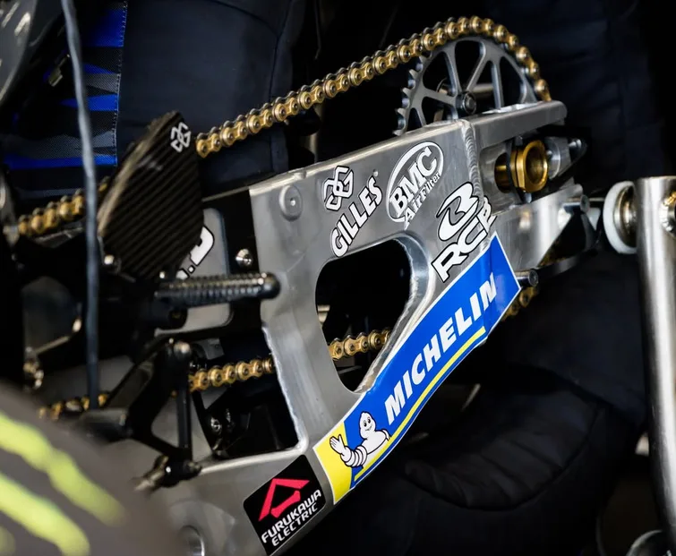 Paket Baru Yamaha M1 Di MotoGP Silverstone 2025 - TMCBlog.com