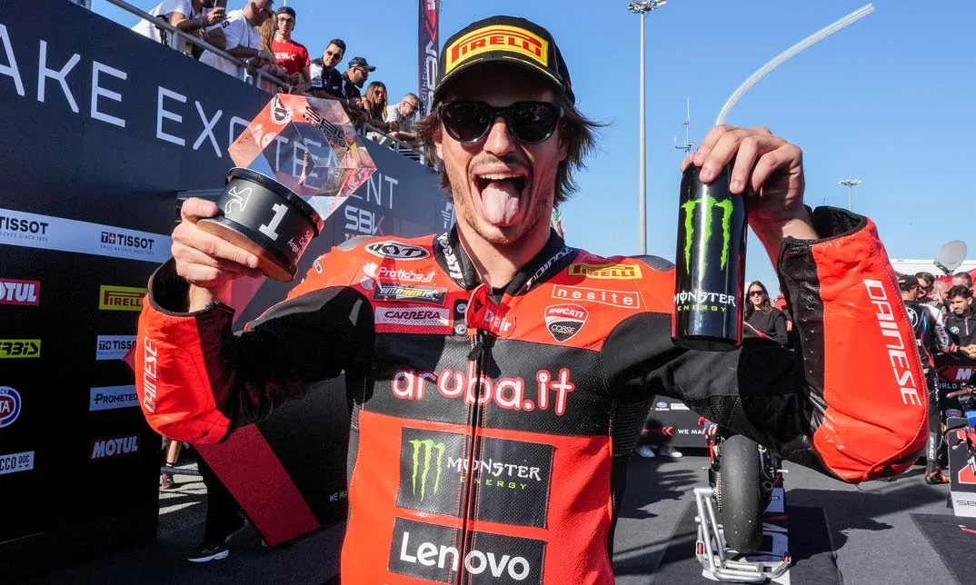 Bulega Raih Pole Position WSBK Finale Jerez 2025 - TMCBlog.com