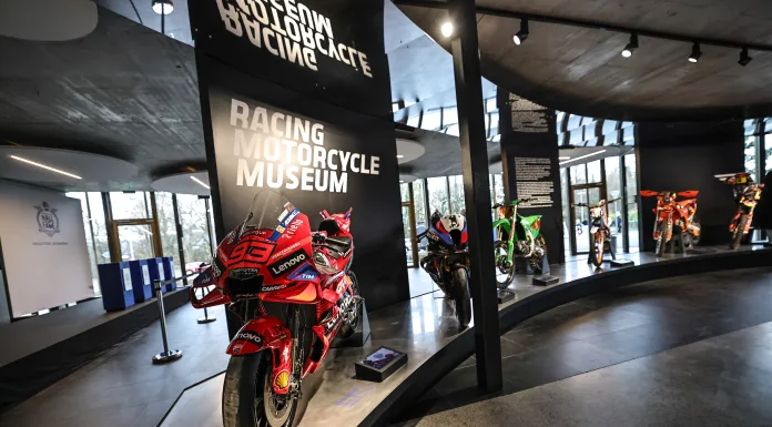 Ducati GP25 Marc Marquez Dipajang di Museum FIM Yang Baru di Swiss ...