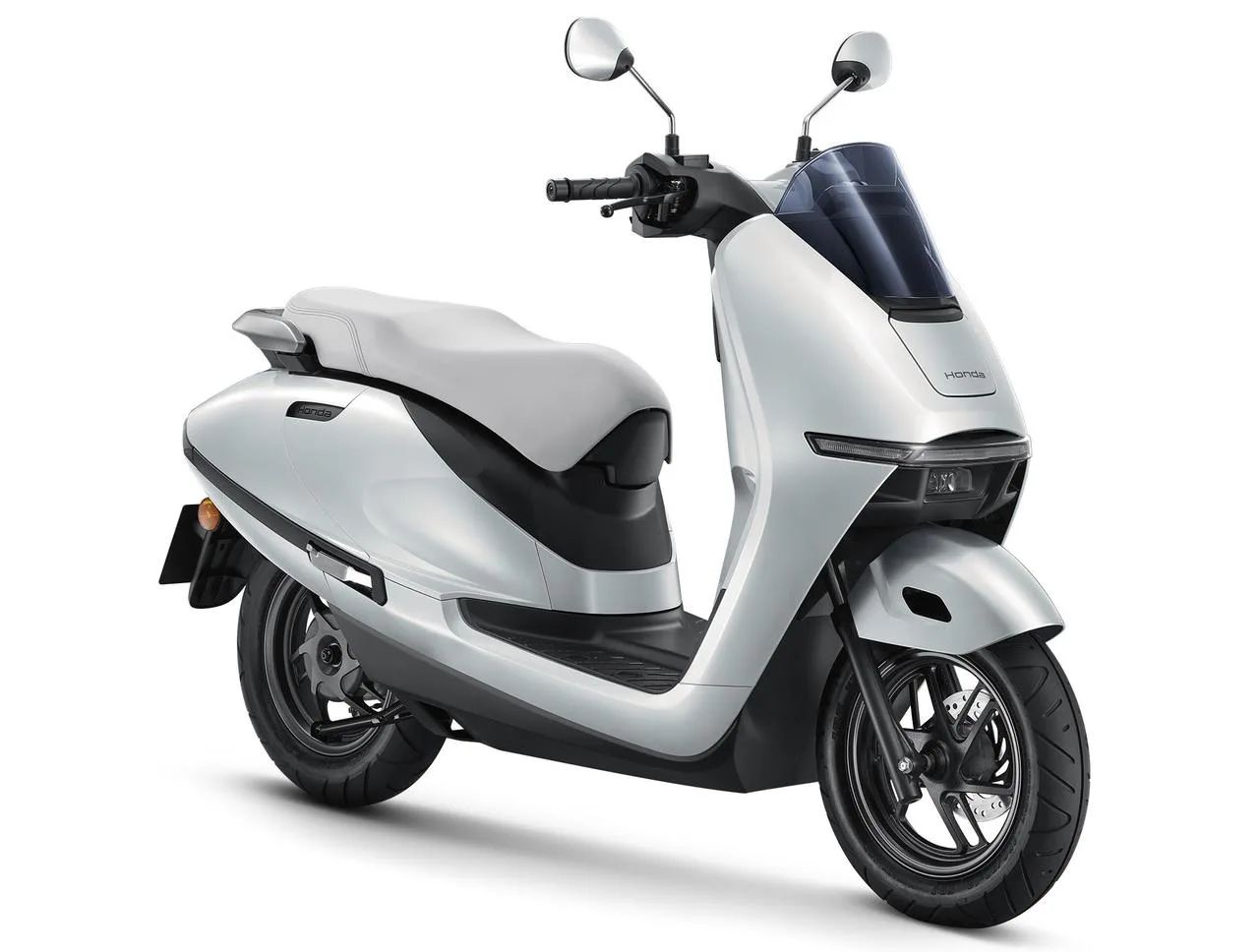 Intip Honda UC3, Skutik Listrik Minimalis yang Pintar - TMCBlog.com
